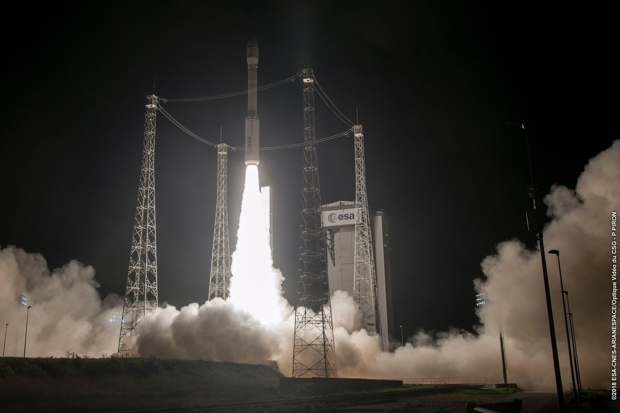 Vega, ce lanceur italien qui fait un sans-faute et qui concurrence ...